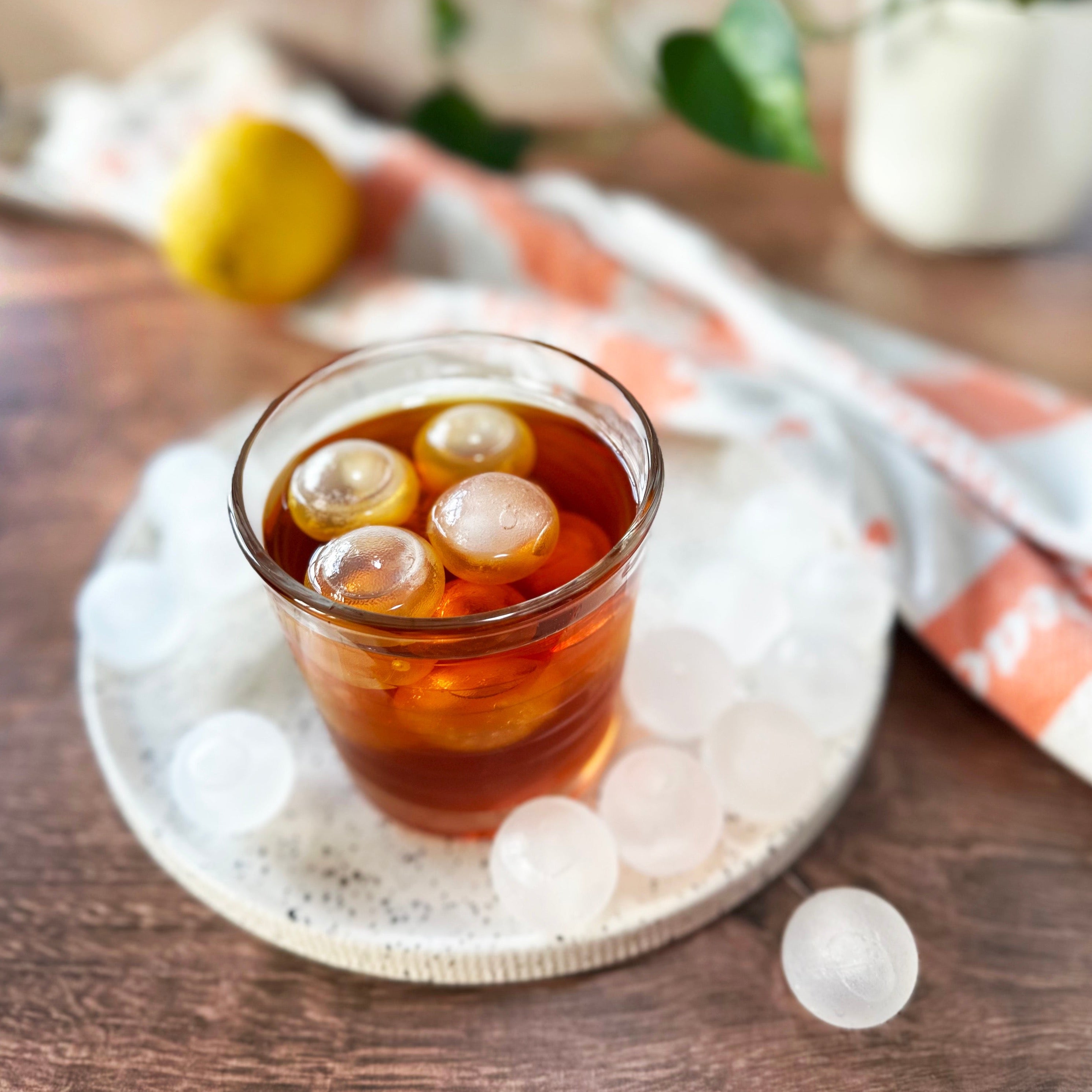 Eternal Ice Reusable Cocktail Ice Spheres Set of 24 – MixCraft